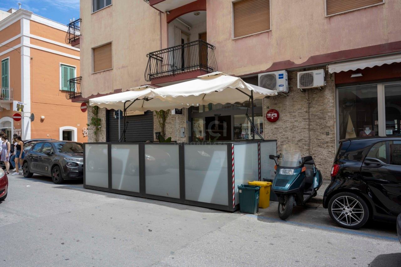 Negozio in vendita a Monopoli