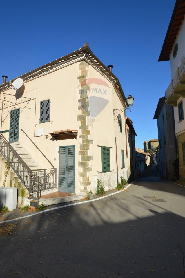 Casa indipendente in vendita a Scansano