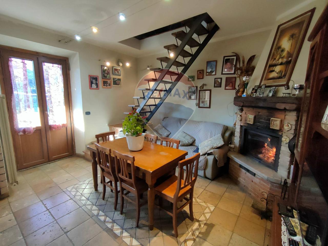 Appartamento in vendita a Roccastrada