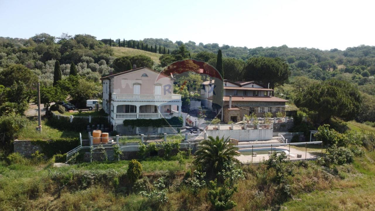 Villa in vendita a Scansano
