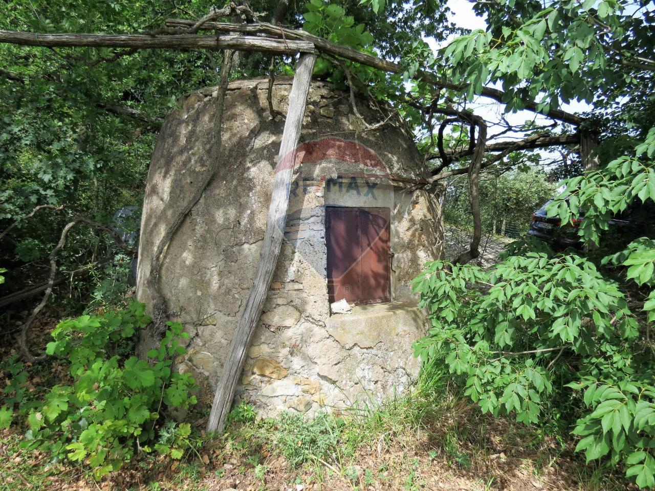 Rustico in vendita a Roccastrada