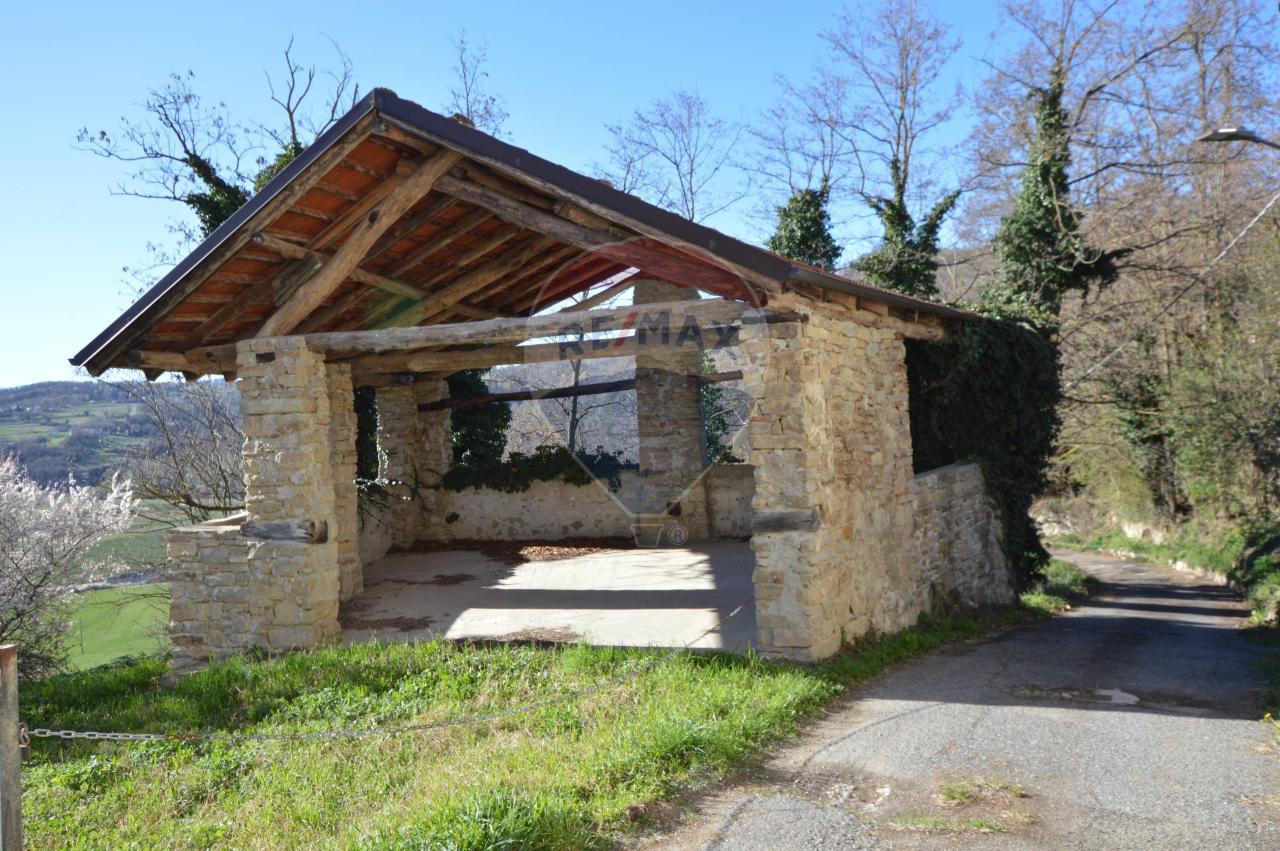 Casa indipendente in vendita a Cengio