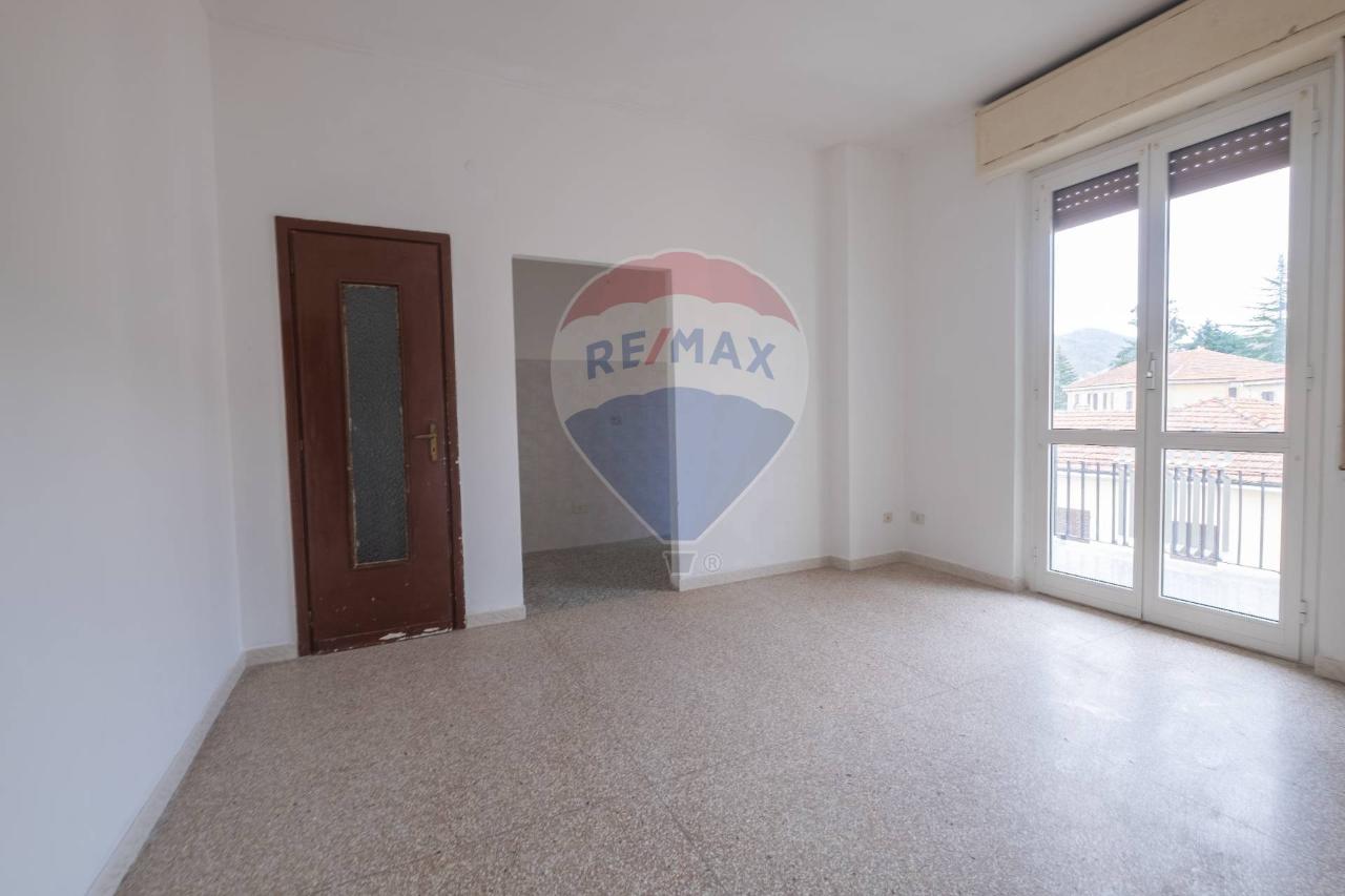 Appartamento in vendita a Cengio