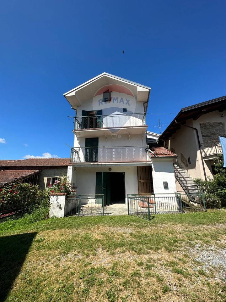 Casa indipendente in vendita a Paroldo