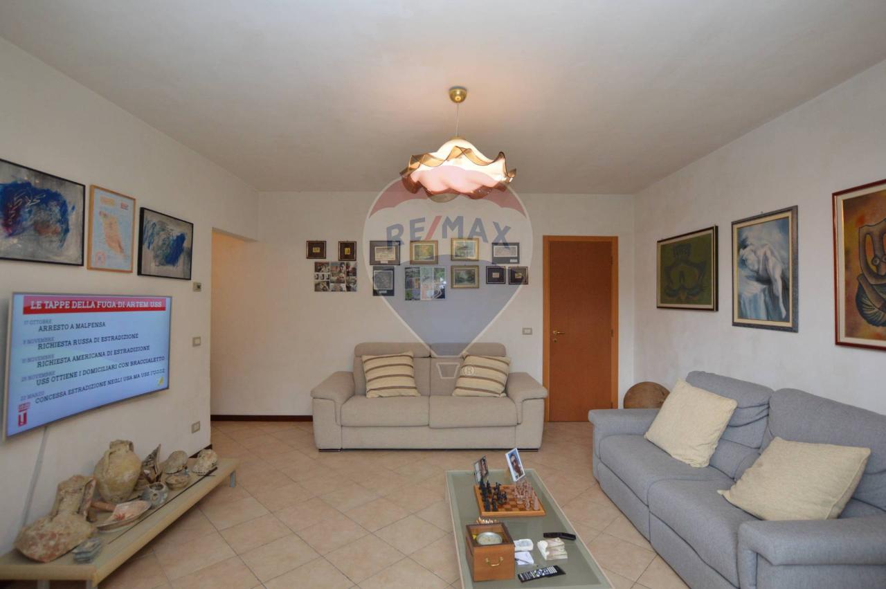 Appartamento in vendita a Altare