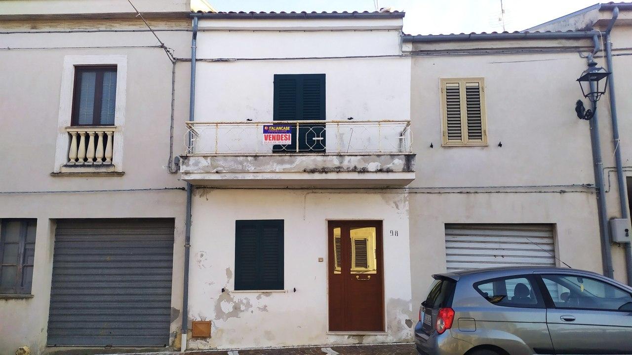 Casa indipendente in vendita a Turrivalignani