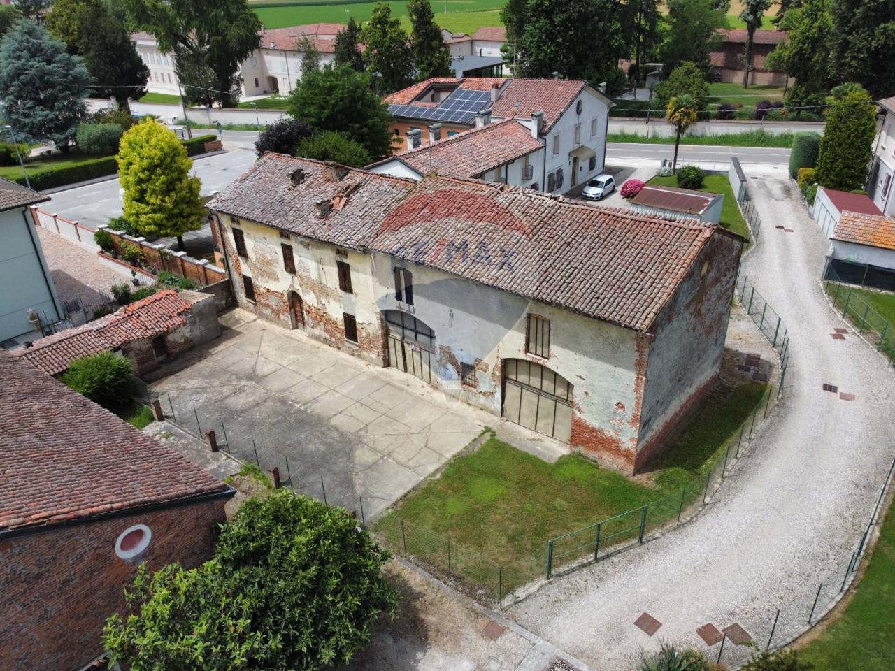 Rustico in vendita a Sabbioneta