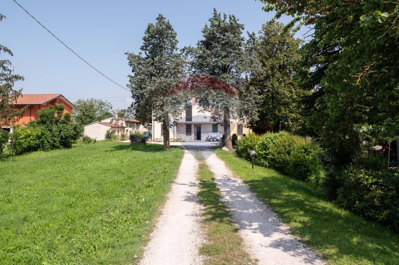 Casa indipendente in vendita a Viadana