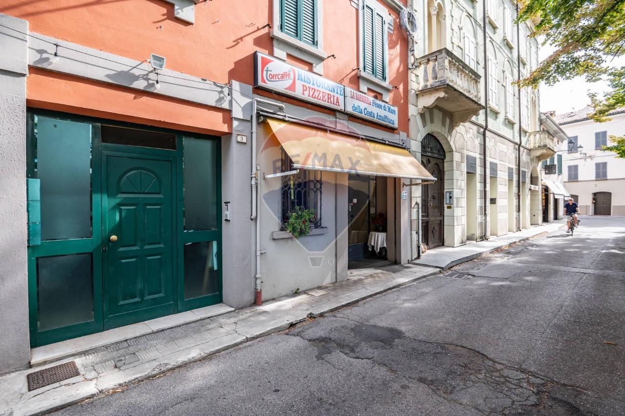 Negozio in vendita a Guastalla