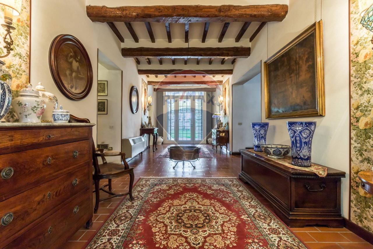 Villa in vendita a Viadana