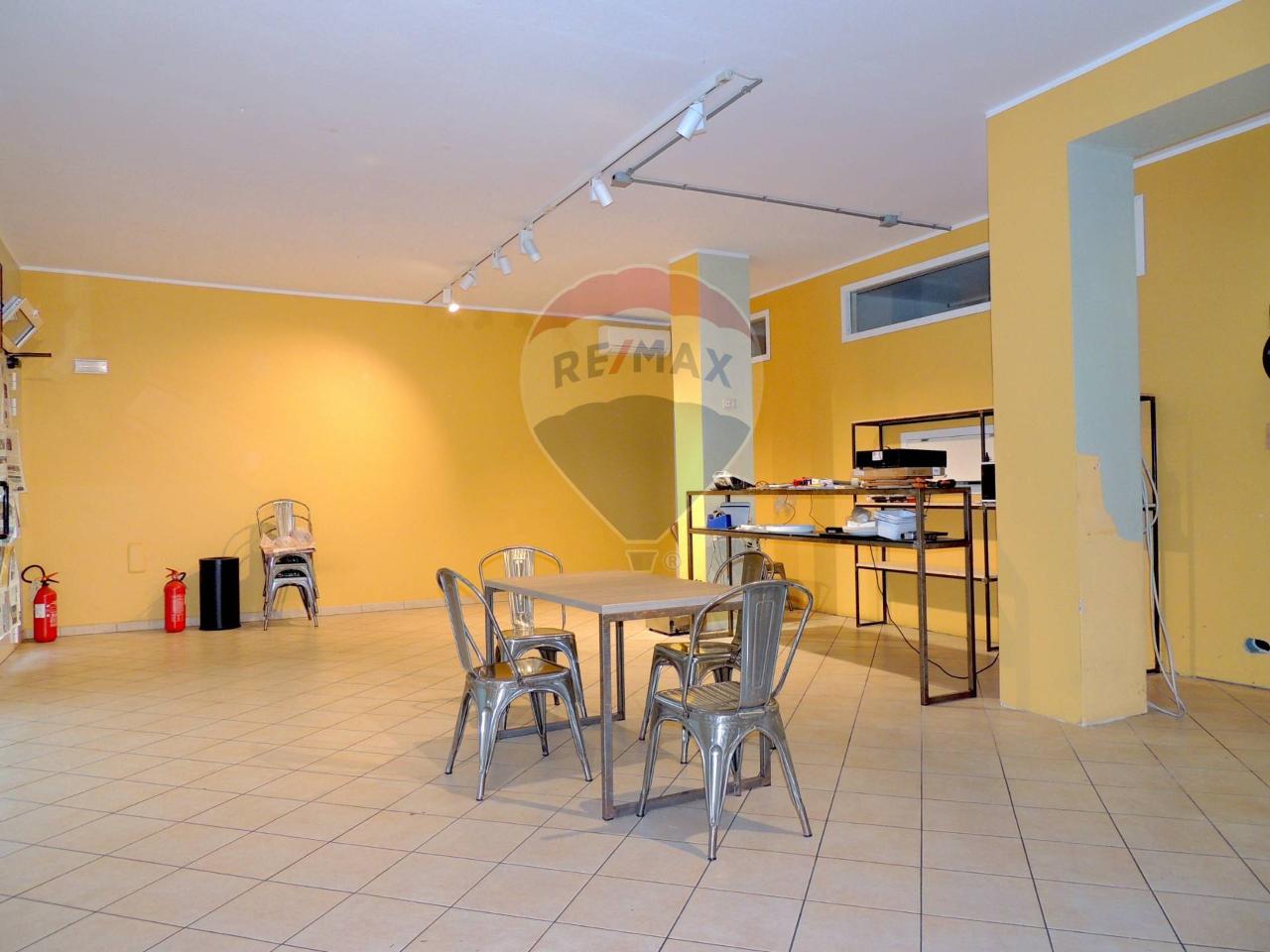 Negozio in vendita a Viadana