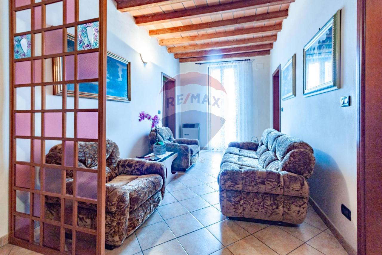 Casa indipendente in vendita a Marcaria