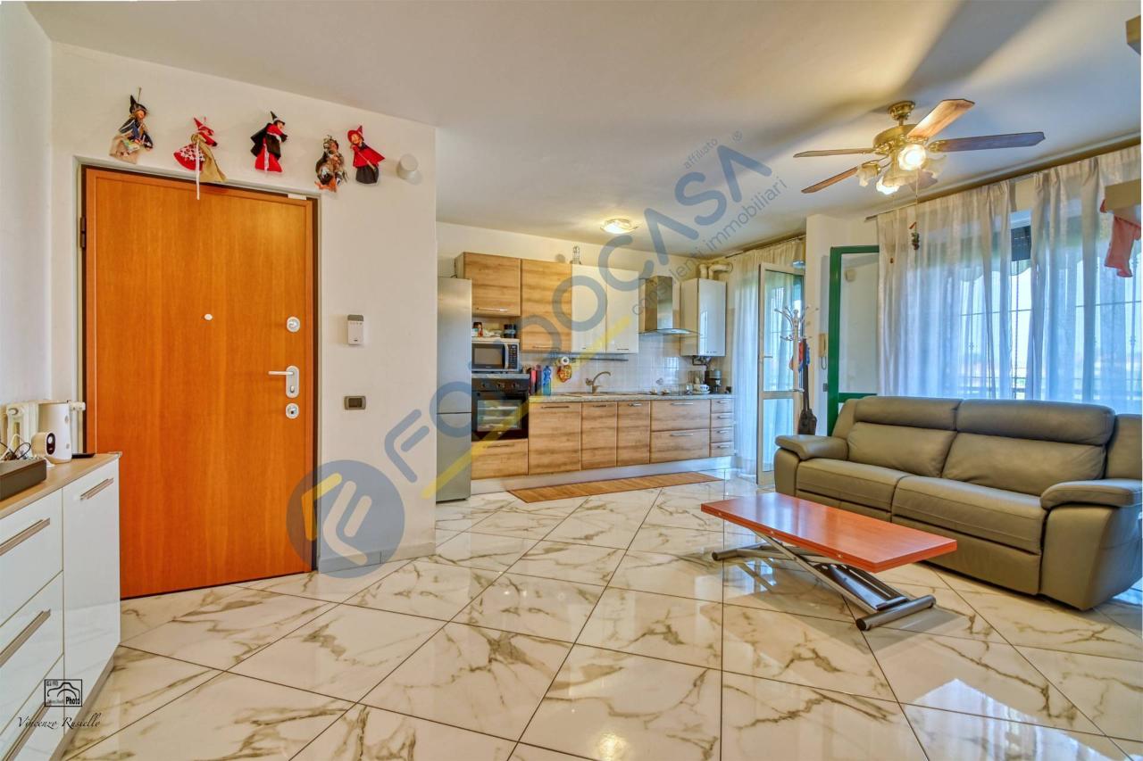 Appartamento in vendita a Senago