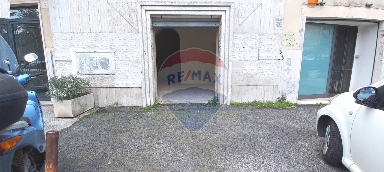 Negozio in vendita a Roma