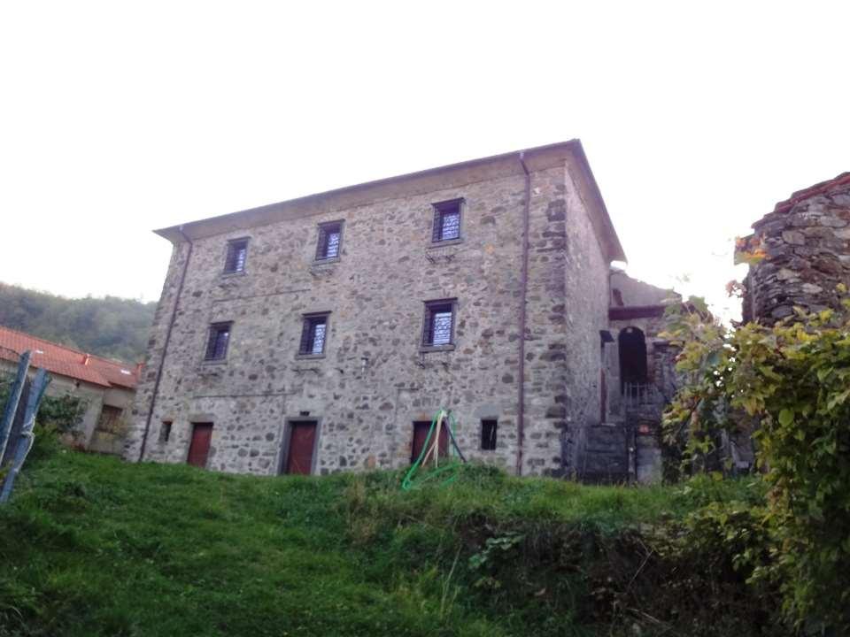 Rustico in vendita a Pontremoli