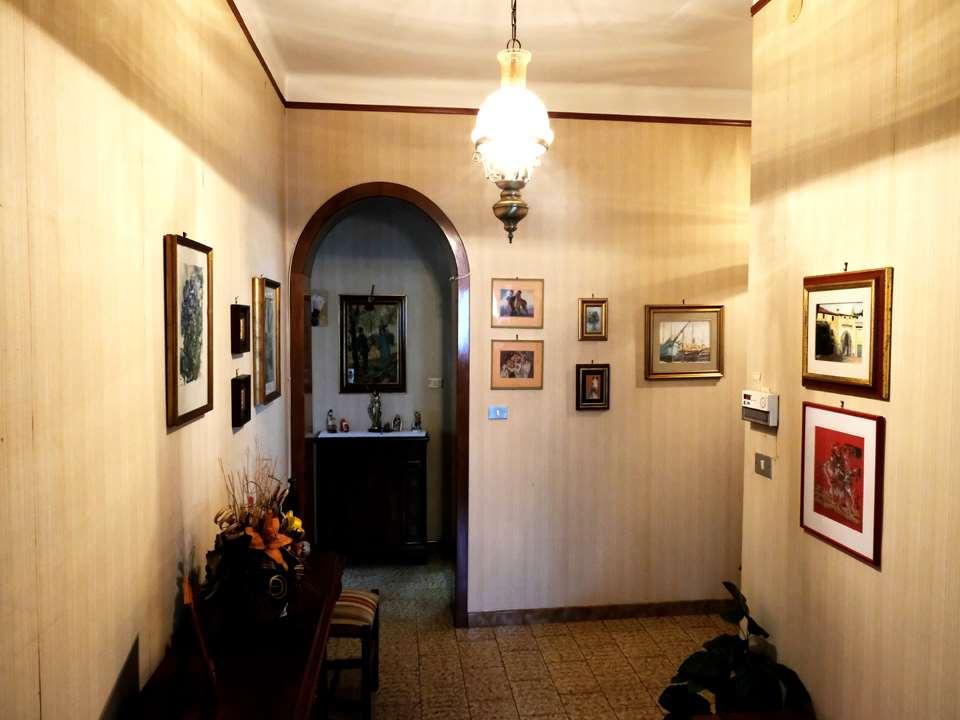 Appartamento in vendita a Filattiera