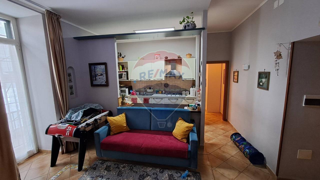 Appartamento in vendita a Pozzuoli