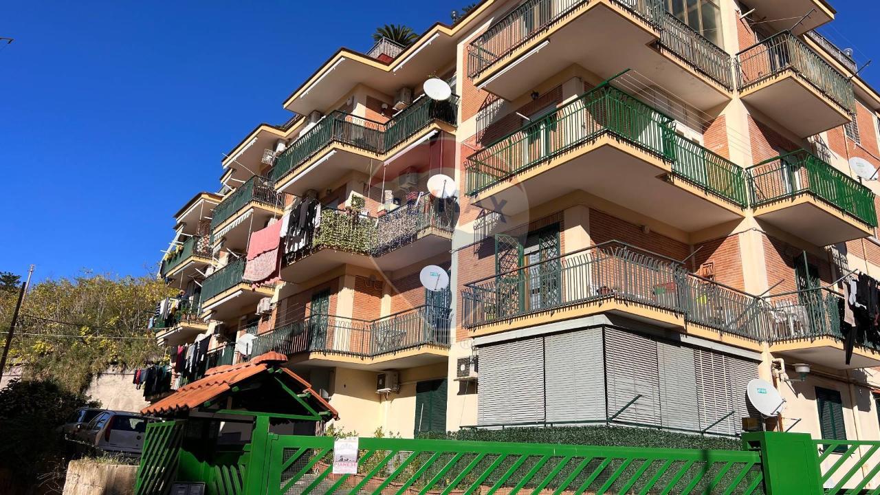 Appartamento in vendita a Pozzuoli