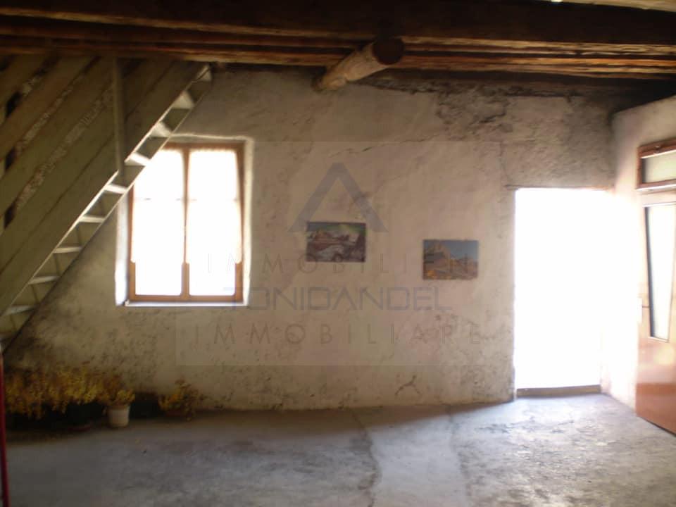 Appartamento in vendita a Fondo