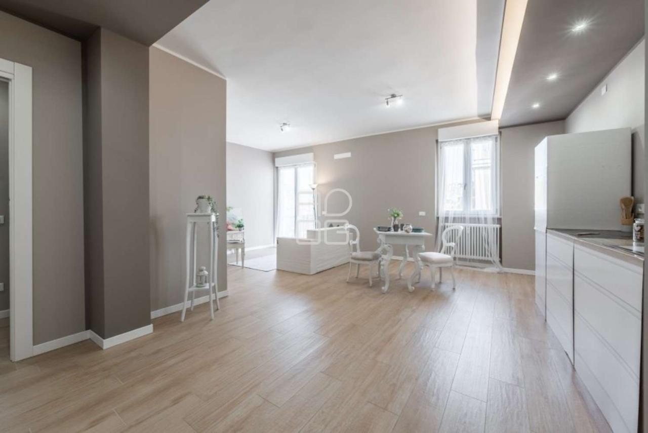 Appartamento in vendita a Desenzano Del Garda