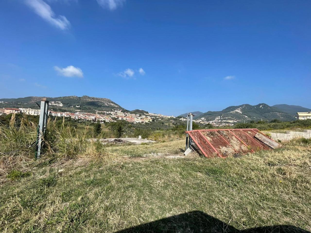 Terreno agricolo in vendita a Montecorvino Rovella