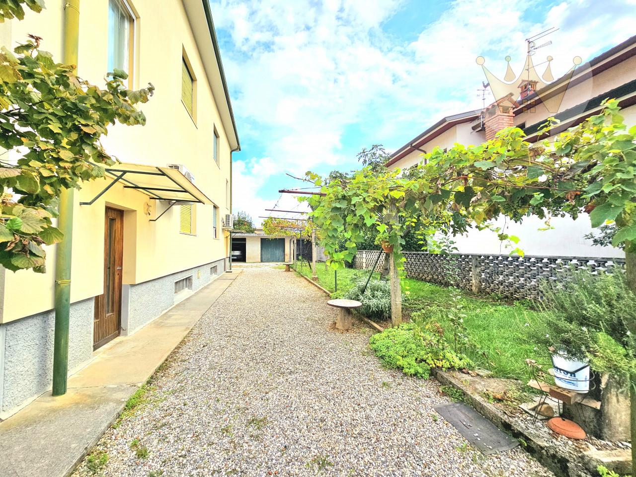 Villa in vendita a Gorizia