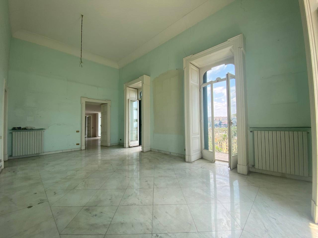 Appartamento in affitto a Napoli