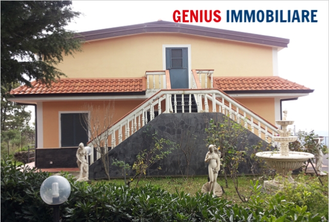 Villa in vendita a Biancavilla