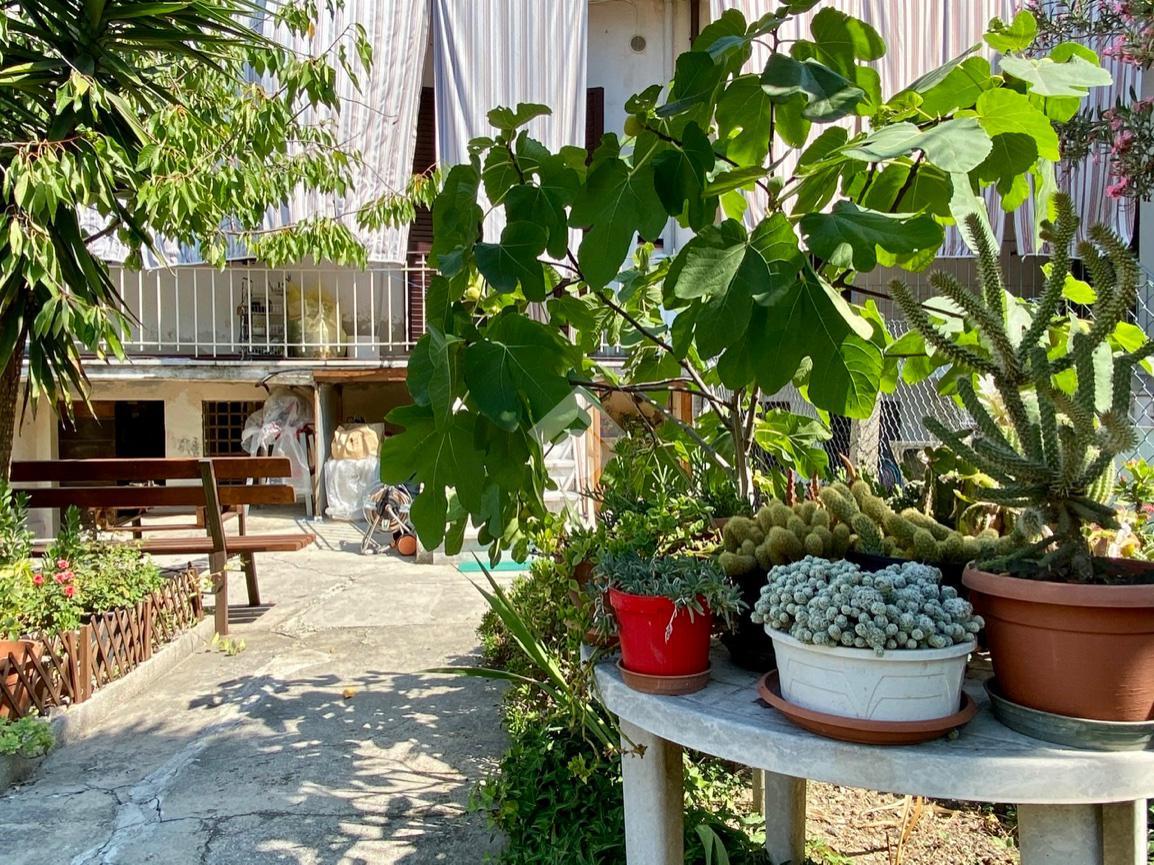 Casa indipendente in vendita a Pesaro