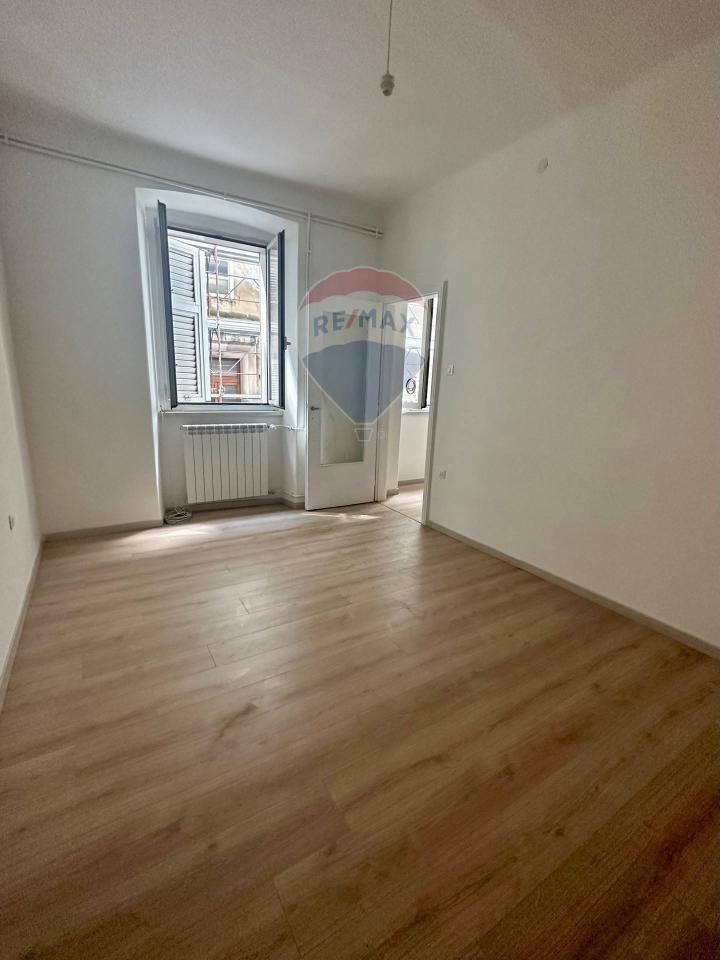 Appartamento in vendita a Trieste