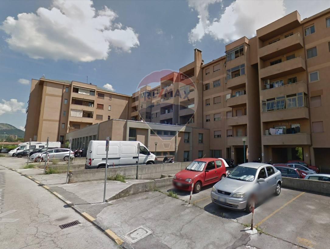 Box in vendita a Trieste