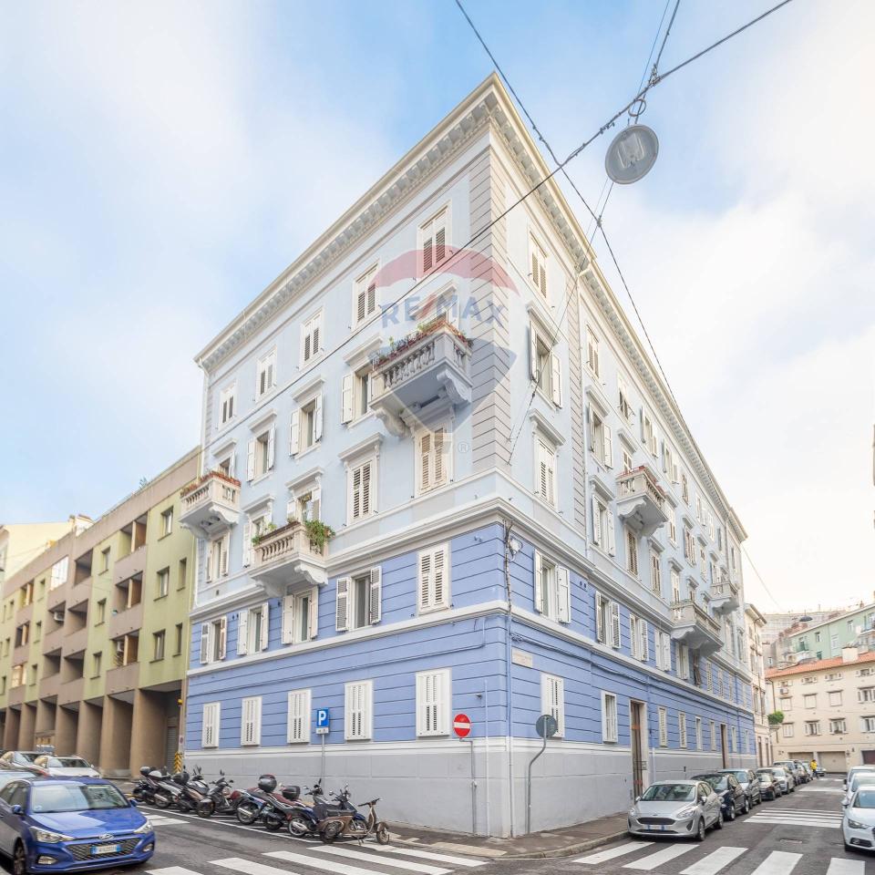 Appartamento in vendita a Trieste