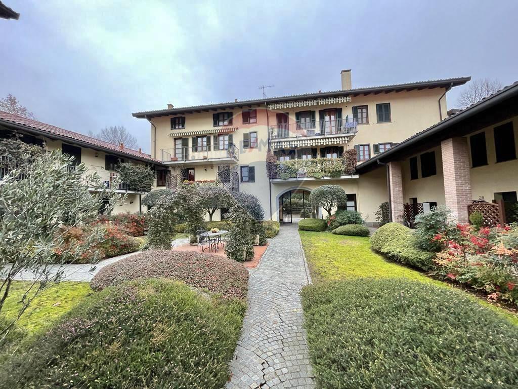 Appartamento in vendita a Casnate Con Bernate