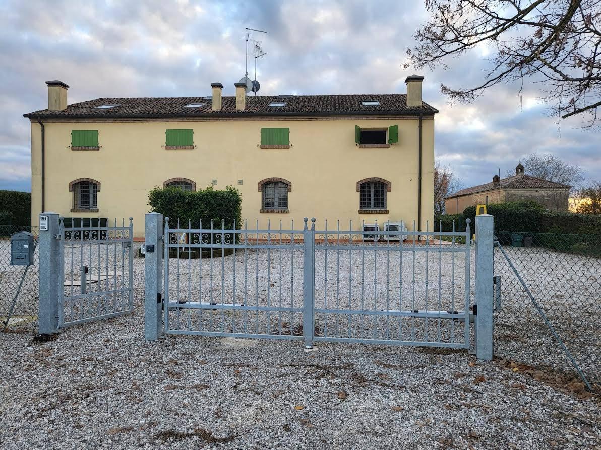 Villa in affitto a Ferrara
