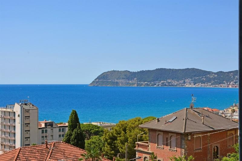 Appartamento in vendita a Alassio