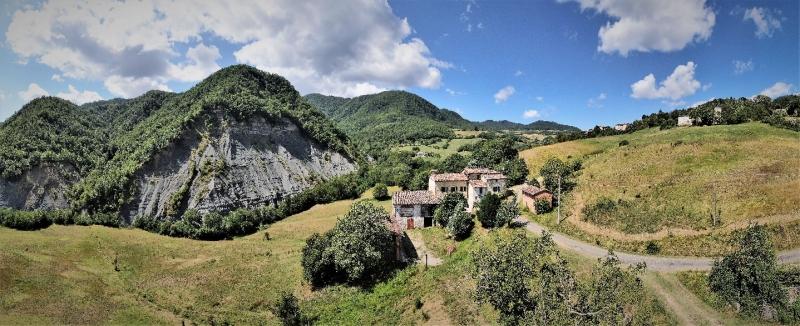 Azienda agricola in vendita a Castel D'Aiano