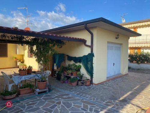 Casa indipendente in vendita a Gavorrano