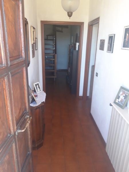 Appartamento in vendita a Massa E Cozzile