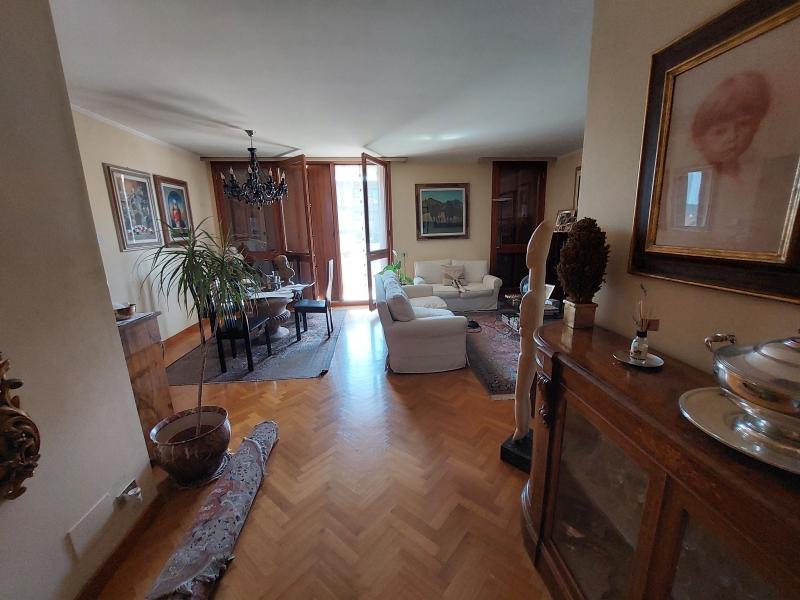 Appartamento in vendita a Arezzo