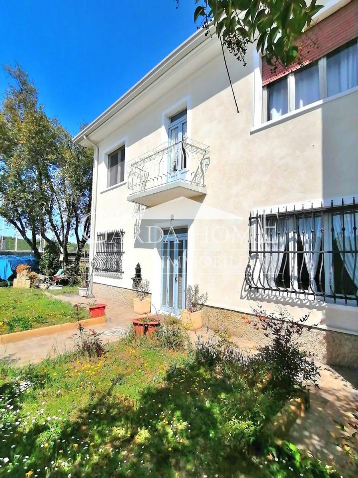 Villa in vendita a Desenzano Del Garda