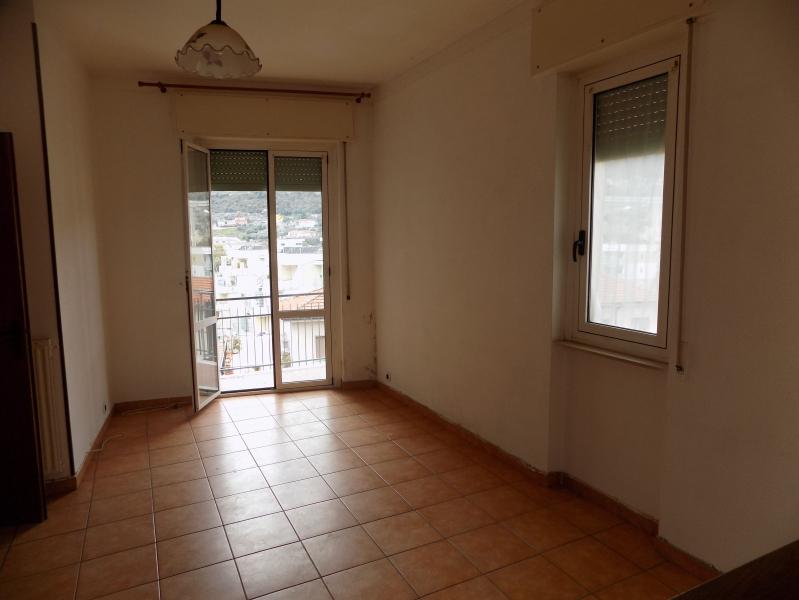 Appartamento in vendita a Imperia