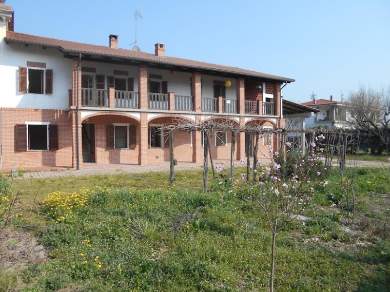Casa indipendente in vendita a Cerrina