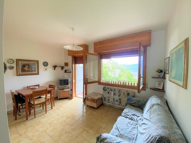 Appartamento in vendita a Bardi