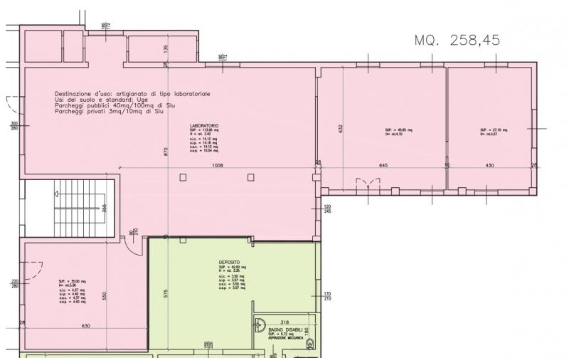 Palazzina commerciale in vendita a Parma