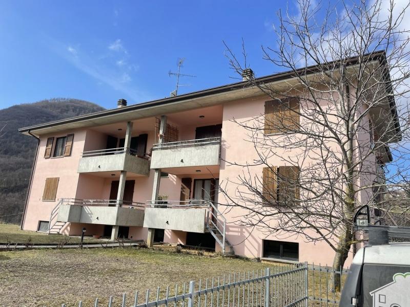 Appartamento in vendita a Calestano