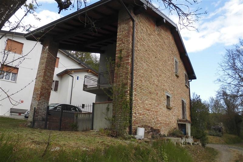 Rustico in vendita a Pellegrino Parmense