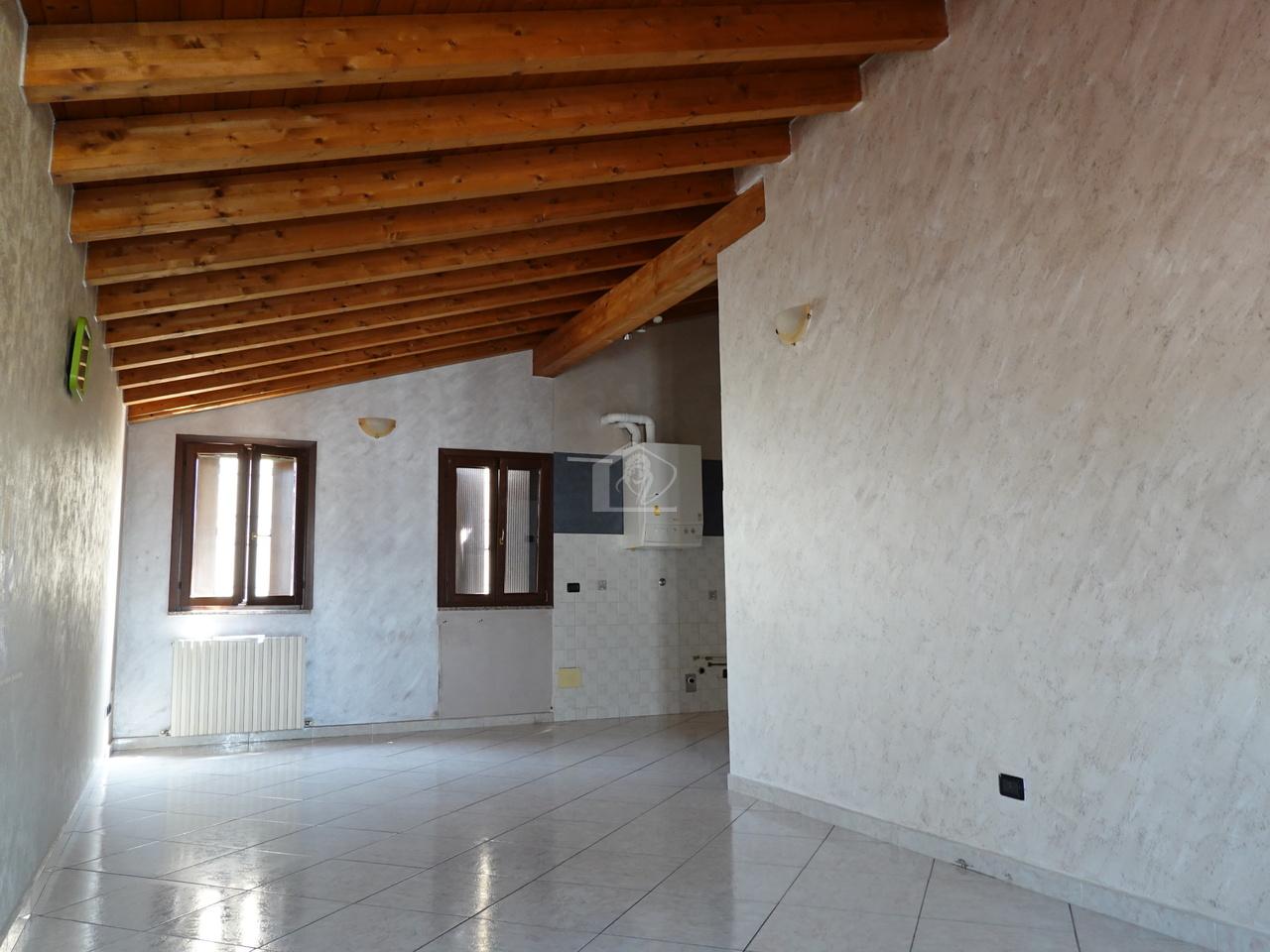 Casa indipendente in vendita a Suzzara