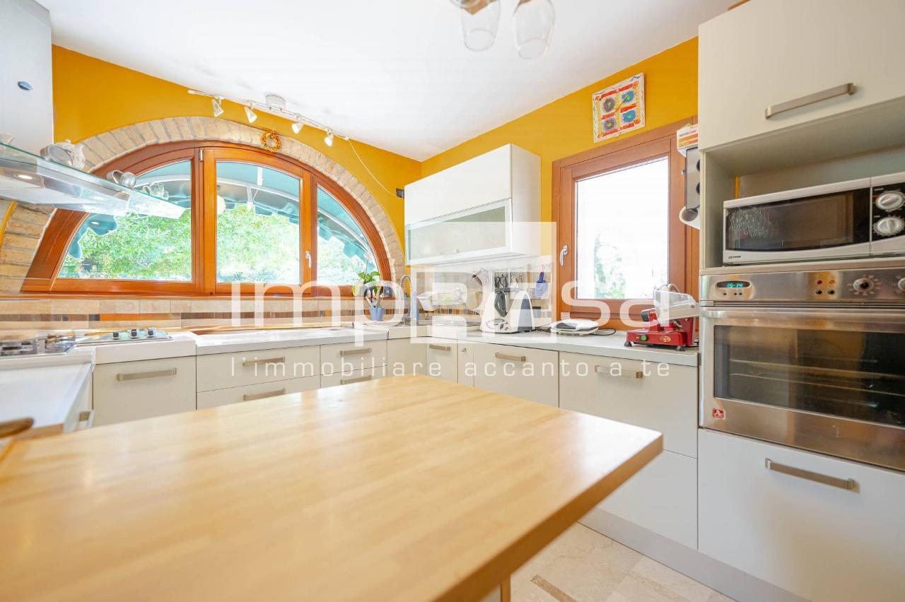 Rustico in vendita a San Biagio Di Callalta