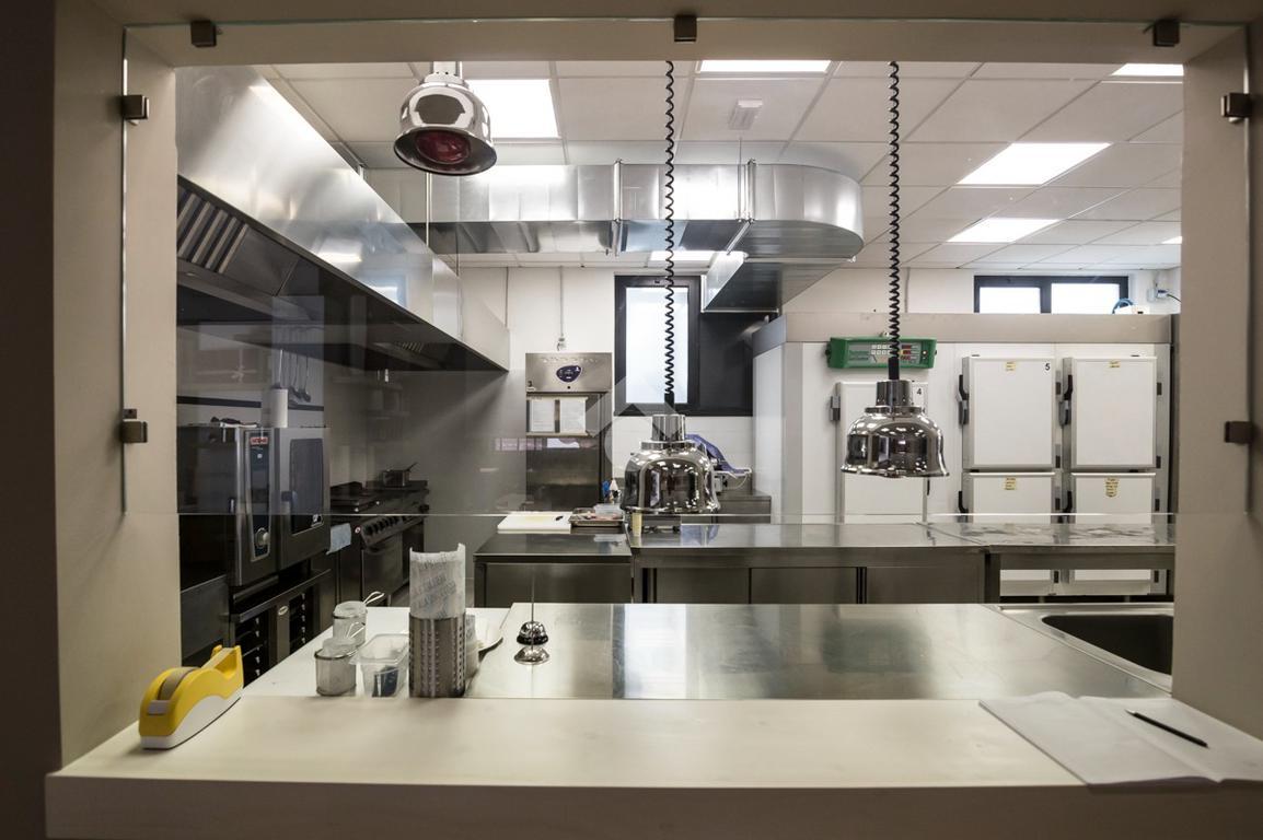 Negozio in vendita a Scandicci