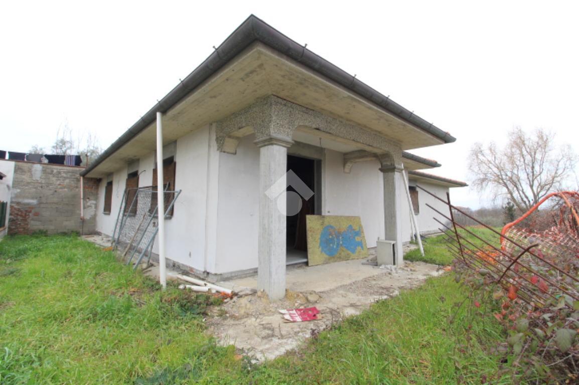 Villa in vendita a Larciano